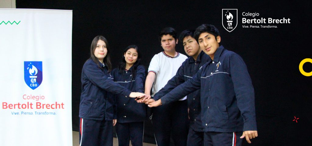 Colegio Bertolt Brecht destaca en campeonato de debate